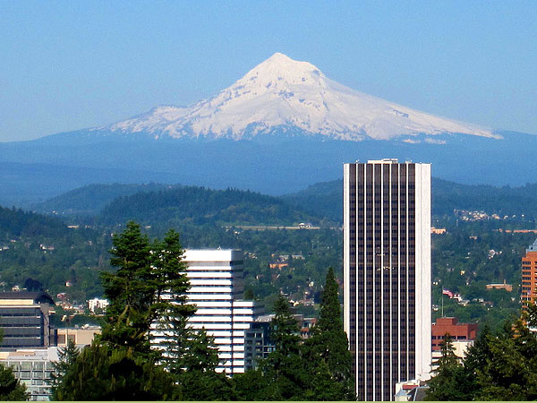 Volcano Threatens Portland - Guardian Liberty Voice